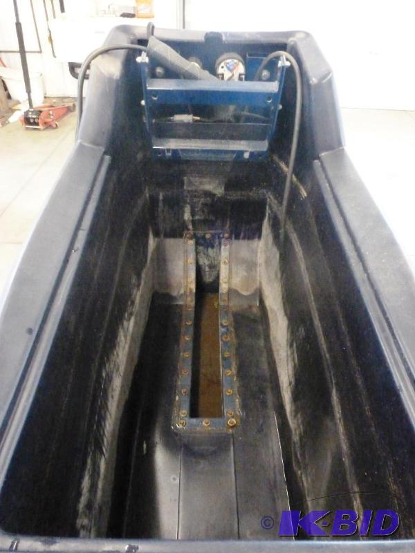 Almost New Outboard Engine Test Tank.....With Auto Start Wired for ...