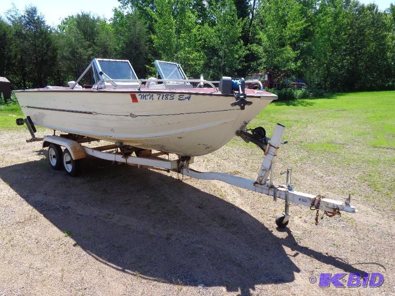 1979 Sylvan 18' Boat with Inboard/Outboard En... | North Auctions Autos and Boat | K-BID
