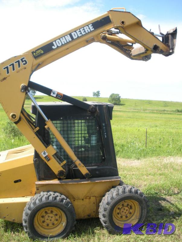 John Deere 7775 Skid Steer Loader | John Deere Skid Loader | K-BID