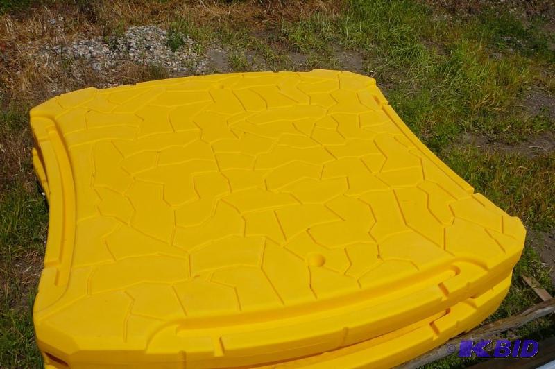 Shoremaster rip raft swim raft yellow 7.... | Kan-Do Auctions ...