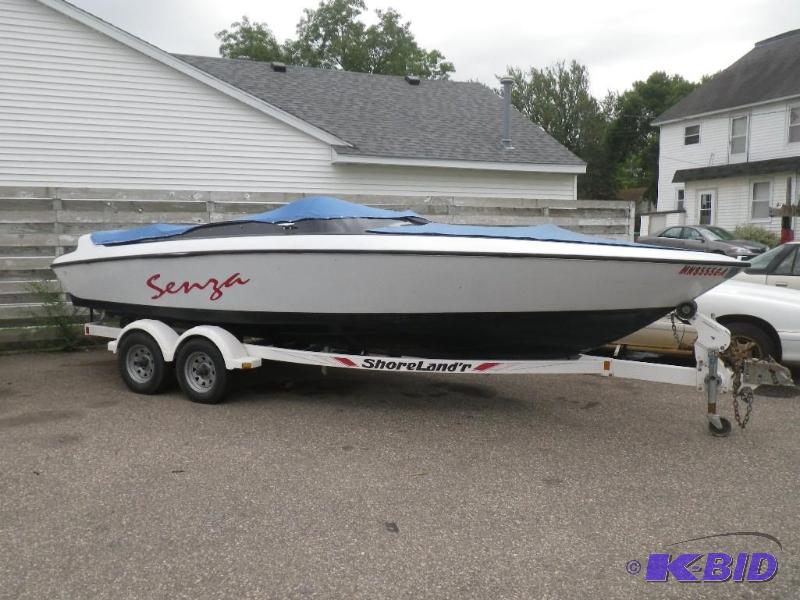 1990 Larson Senza Boat 20 ft long I/O mercrui... | Sept Consignments #2 | K-BID