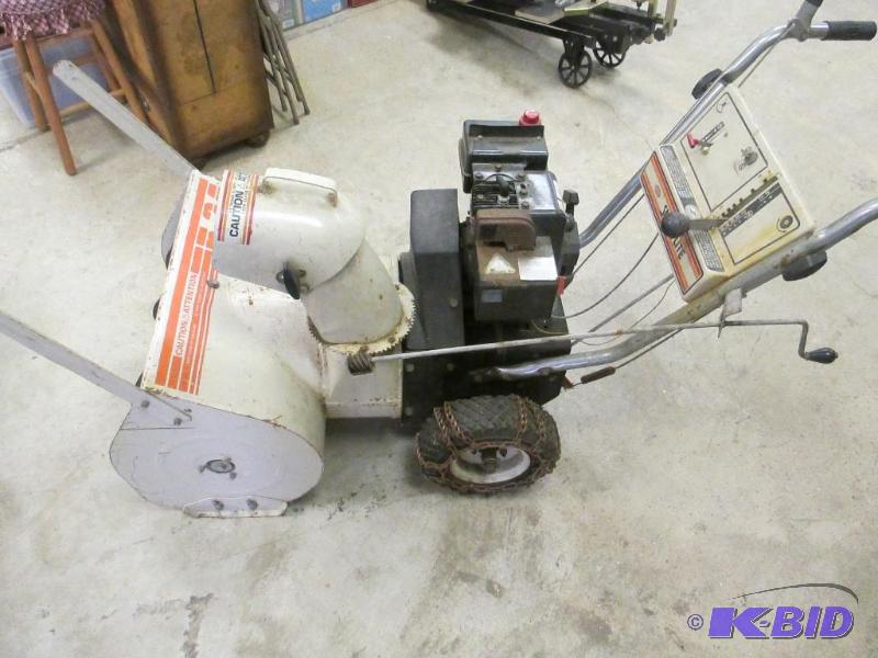 MTD Snowflite 5.24 Snow Blower | October ToolsFishing and Snow Blower ...