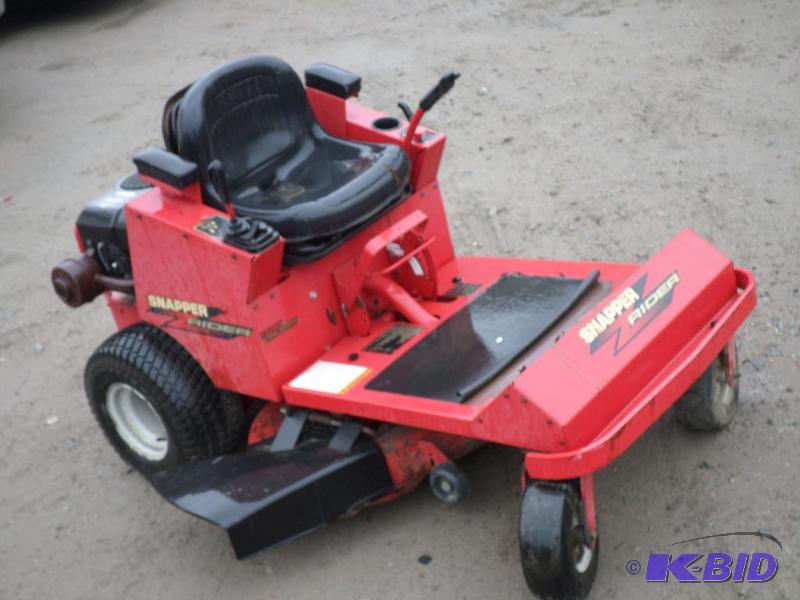 Snapper Rider Yard Cruiser Zero-Turn Mower, B... | Loretto Equipment ...