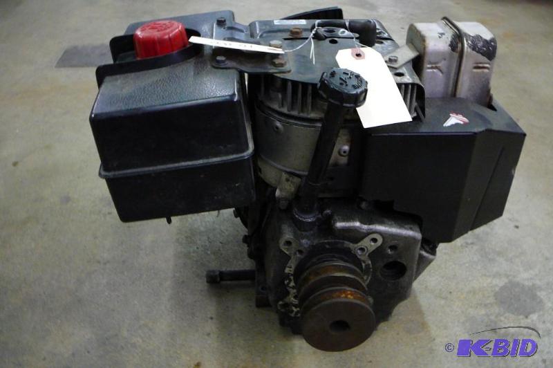 10 HP Tecumseh engine owner states that ... | Consignment Auction #165 ...