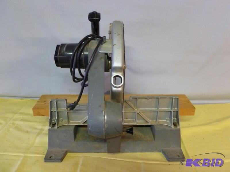 DeWalt 10" Power Miter Box Saw, com... | Manannah #133 Bar, Bose ...