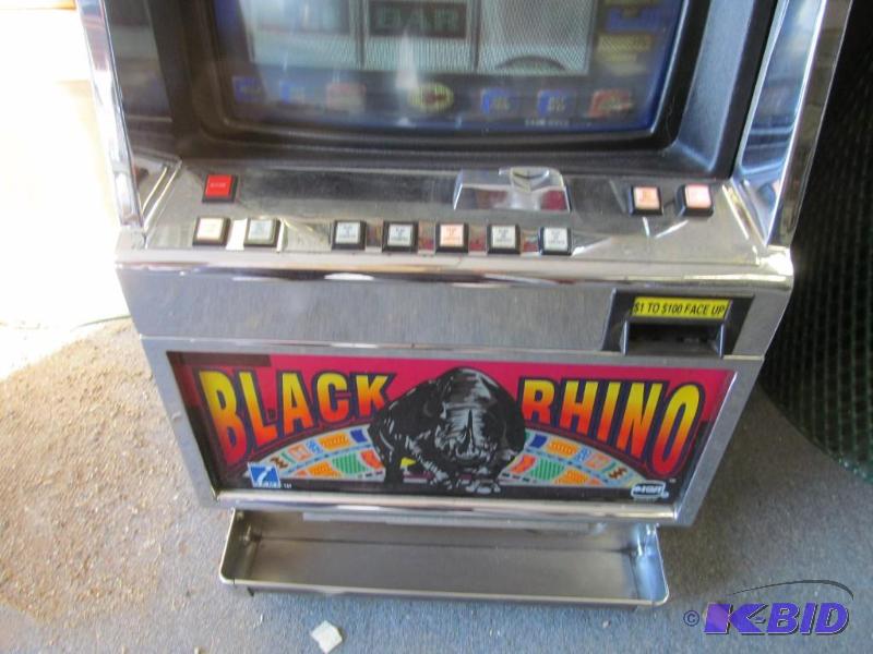 1997 Black Rhino $.05 IGT Video Slot Machine with Bill Valuator | Man ...