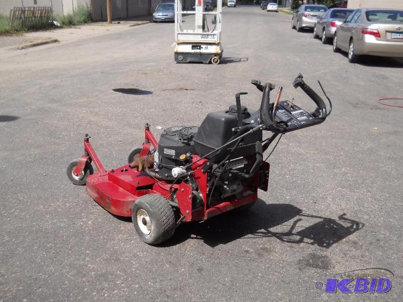 Exmark Metro 36" Commercial Walk Behind Mower. NO RESERVE! | Quick ...