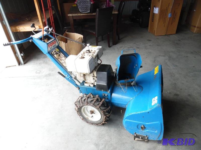 Ford ST826 Snow Thrower | We Sell Your Stuff Inc Auction 49 | K-BID