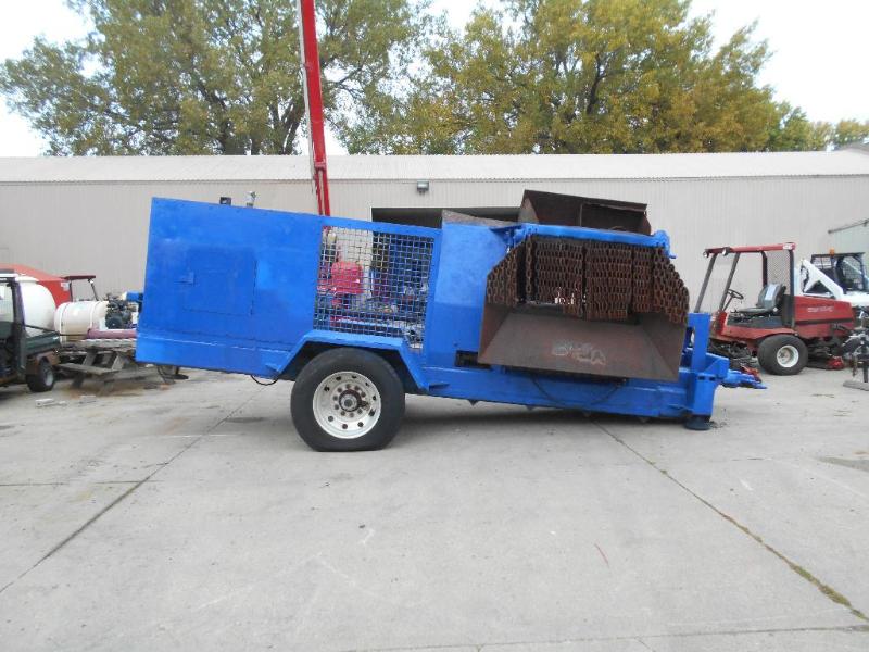 Peterson Pacific 4800 Tree Debarker Trailer | K-BID